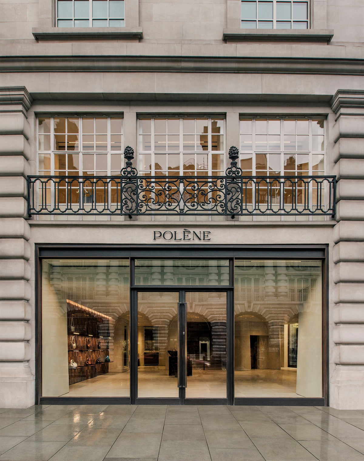 New York – Polène